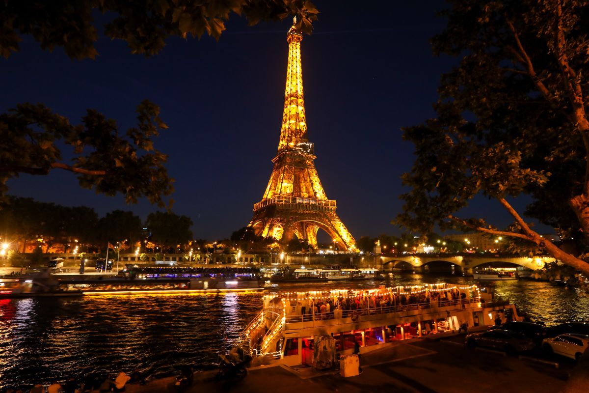 Vida Noturna de Paris - Opções para todos os gostos