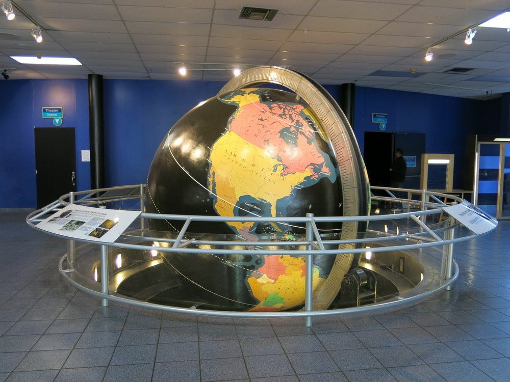 Miami Museum of Science & Plane