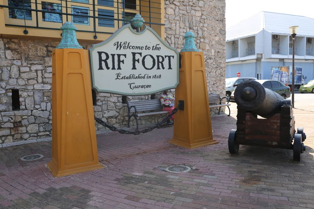 Rif Fort