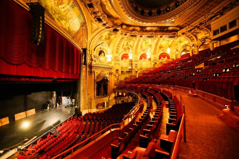 Chicago Theatre