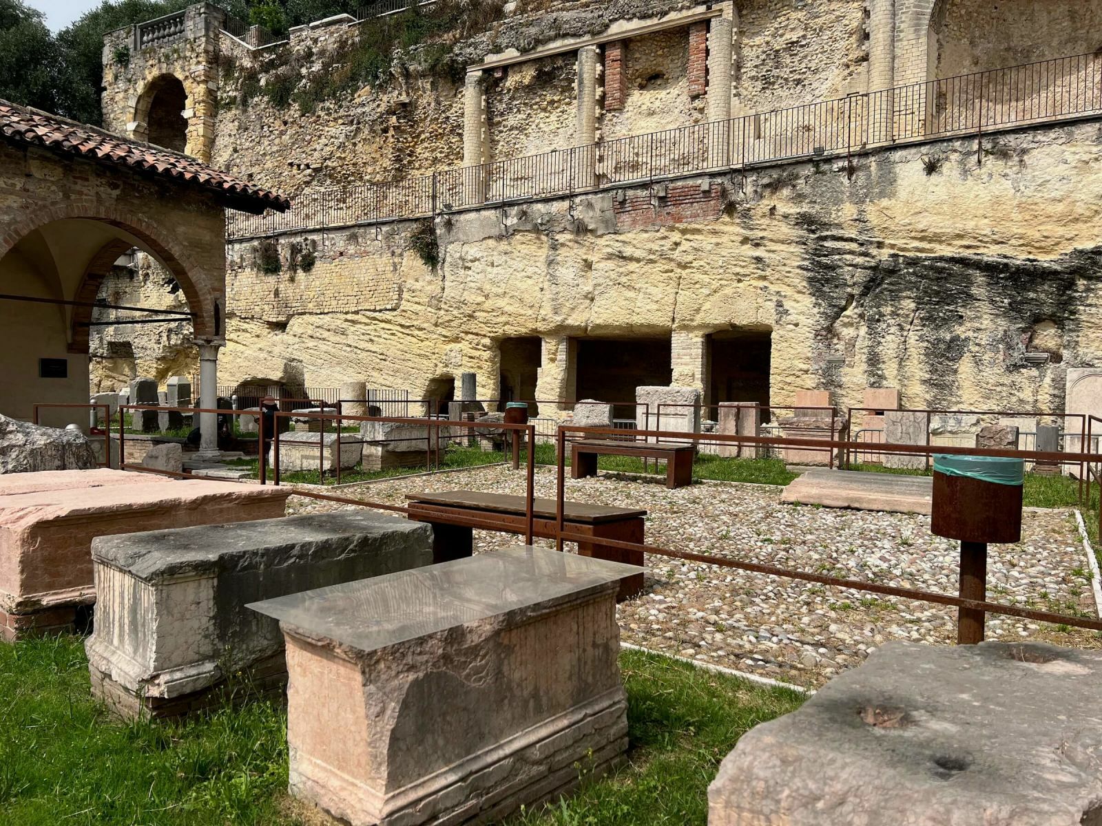 Teatro Romano de Verona - atração imperdível na cidade!