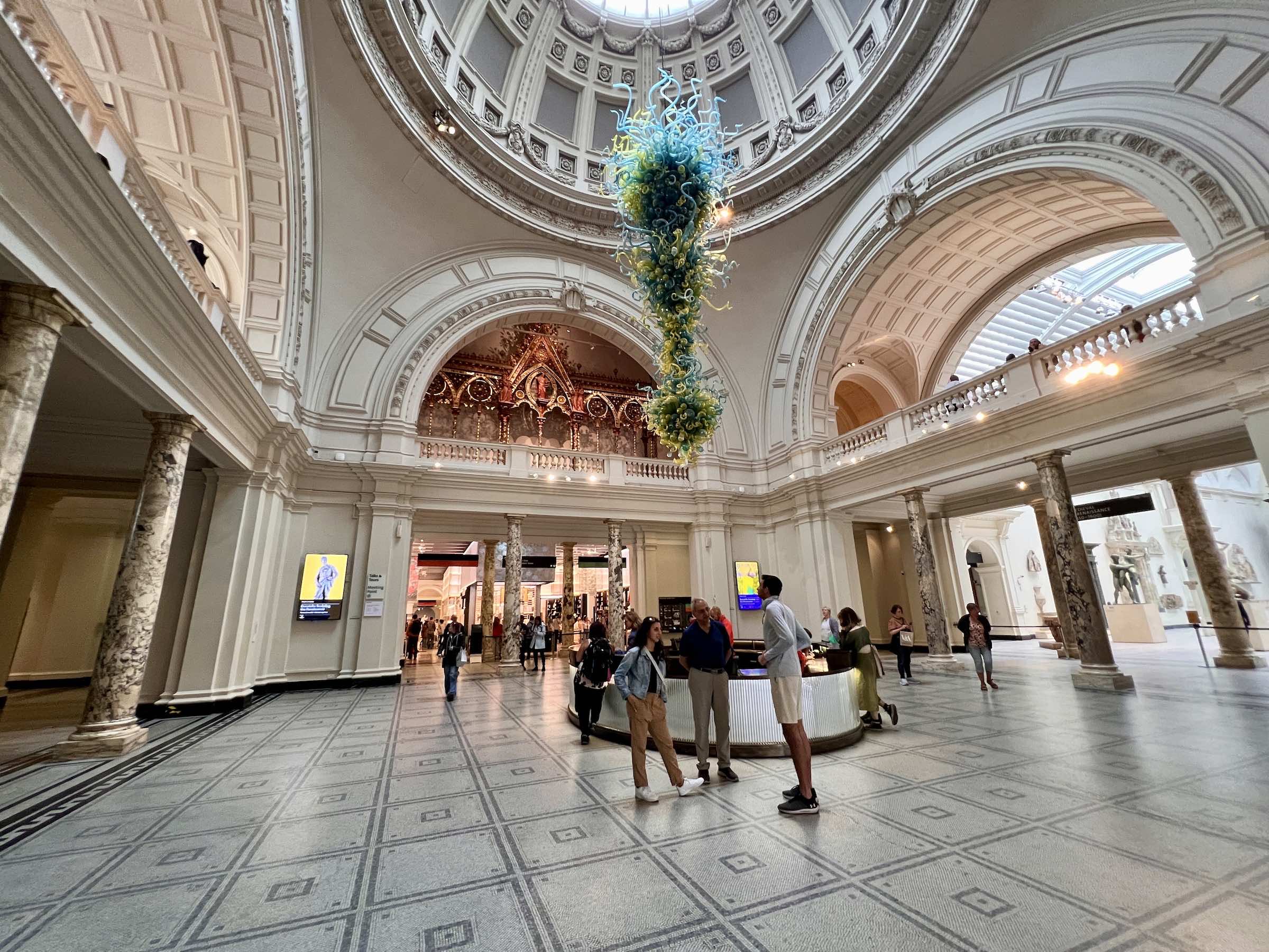 Victoria and Albert Museum (V&A)
