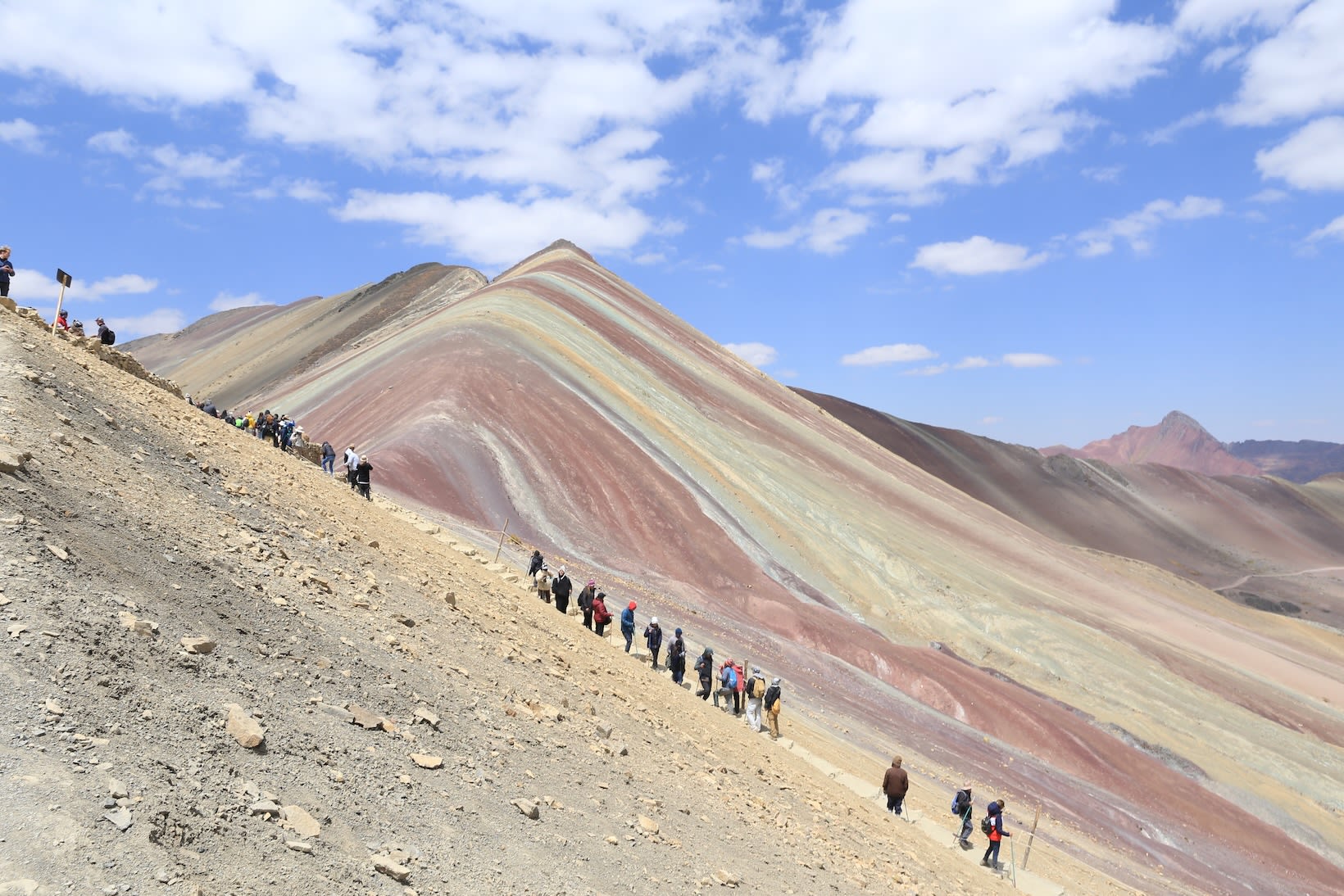 Rainbow Mountain - como é subir essa famosa montanha de 7 cores do Peru!