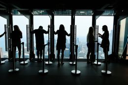 360 CHICAGO - John Hancock Observatory