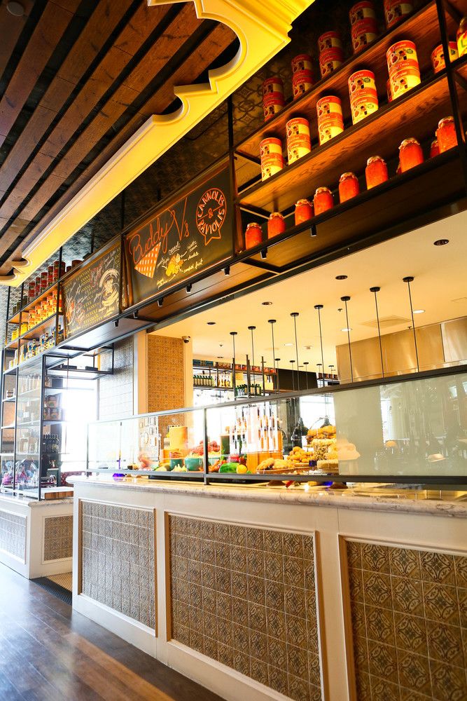 Buddy V's Ristorante