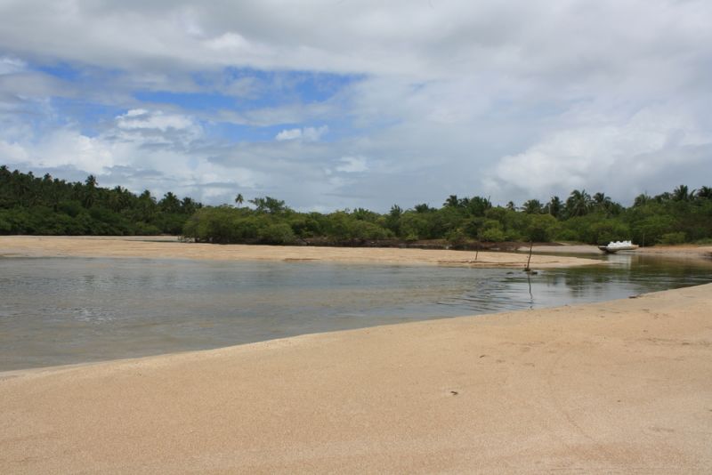 Praia De Burgalhau