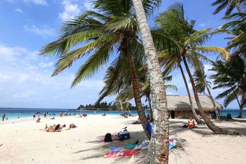 Isla Perro (Perro Chico ou Achudub)