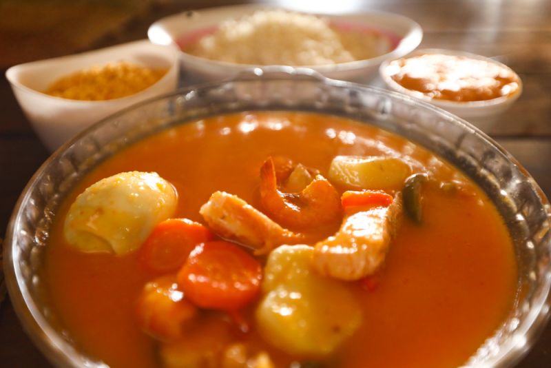 Caburé, Vassouras e Mandacaru de lancha ou quadriciclo